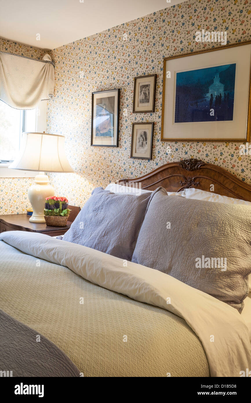 Inviting Bedroom Interior, USA Stock Photo - Alamy