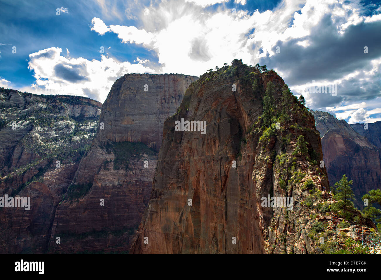 Angels landing, zion national park hi-res stock photography and images ...