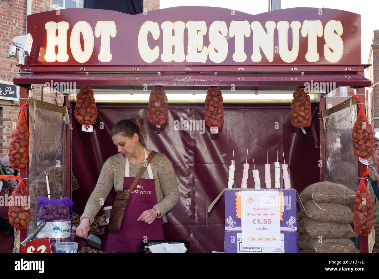 Hot roasted chestnuts stall hi-res stock photography and images - Alamy