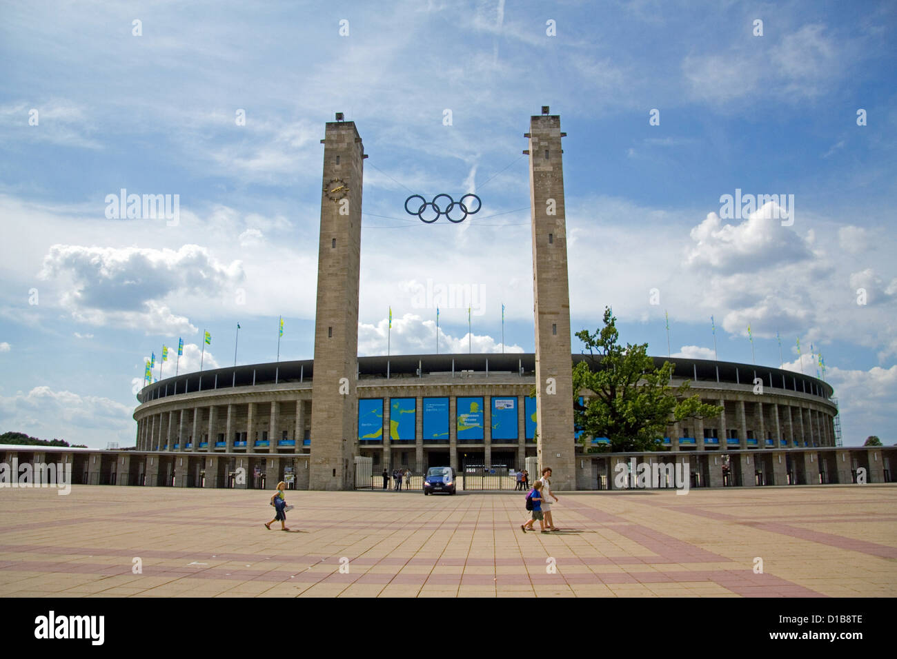 Athletics championships olympic stadium berlin hi-res stock photography ...