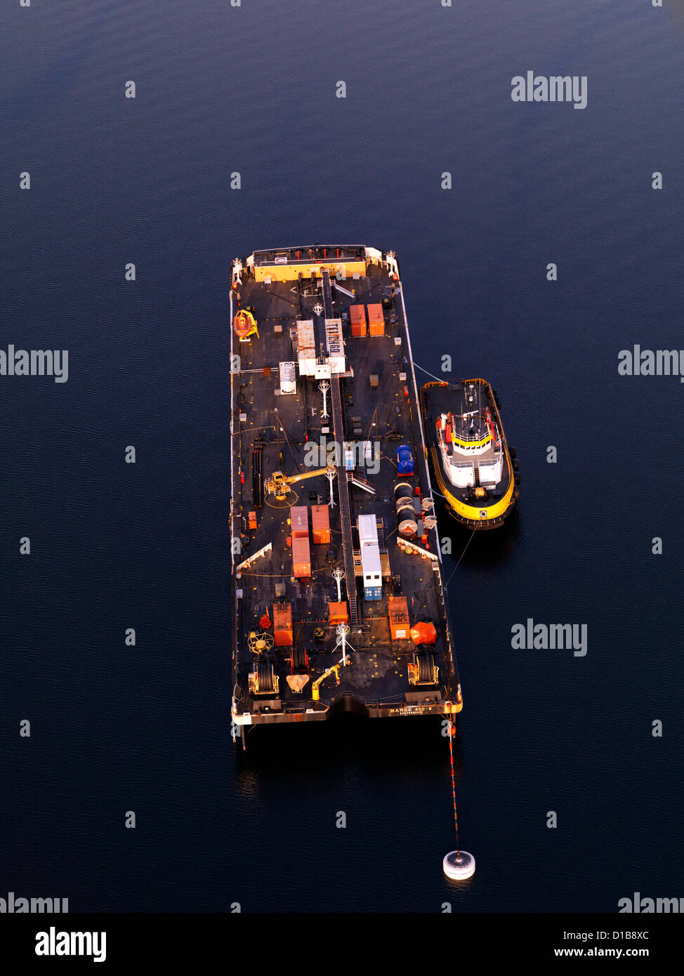 Oil spill recovery boat hi-res stock photography and images - Alamy