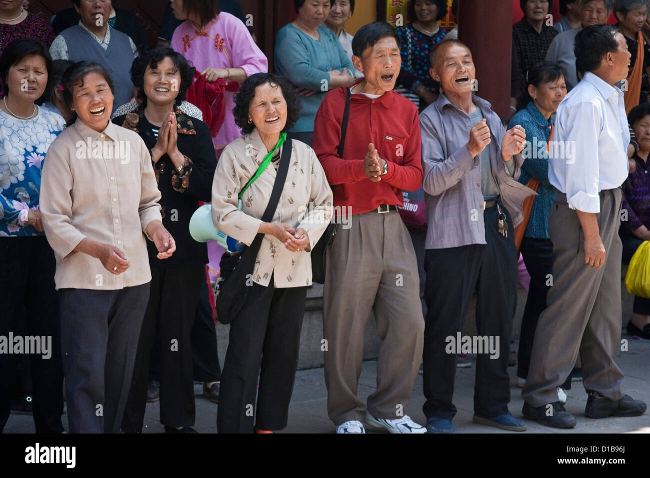 Group people sing singing jade buddha temple hi-res stock photography ...