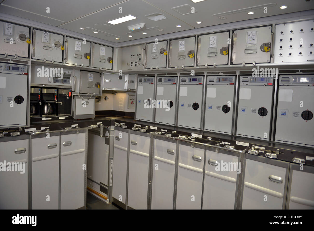 Qatar Dreamliner (Boeing 787), Rear galley on the new Dreamliner Stock ...