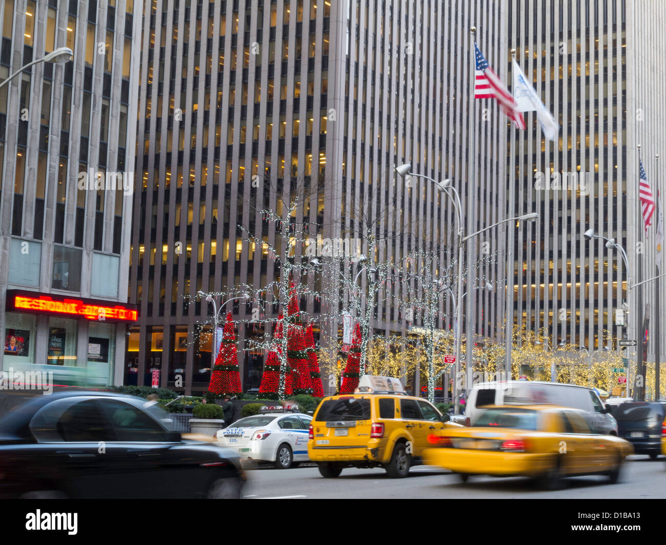 All american christmas fox square hi-res stock photography and images ...
