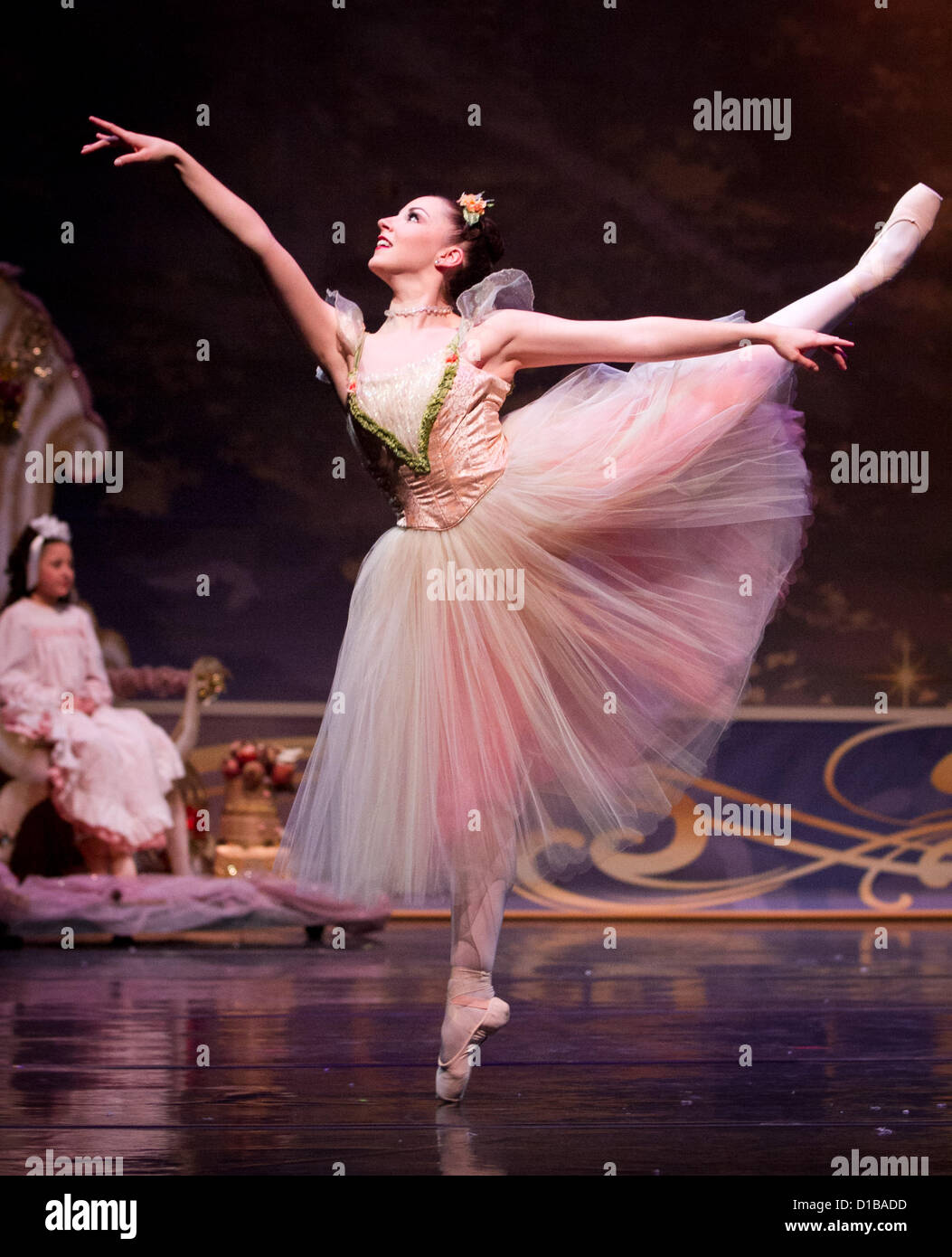 The nutcracker ballet hi-res stock photography and images - Alamy