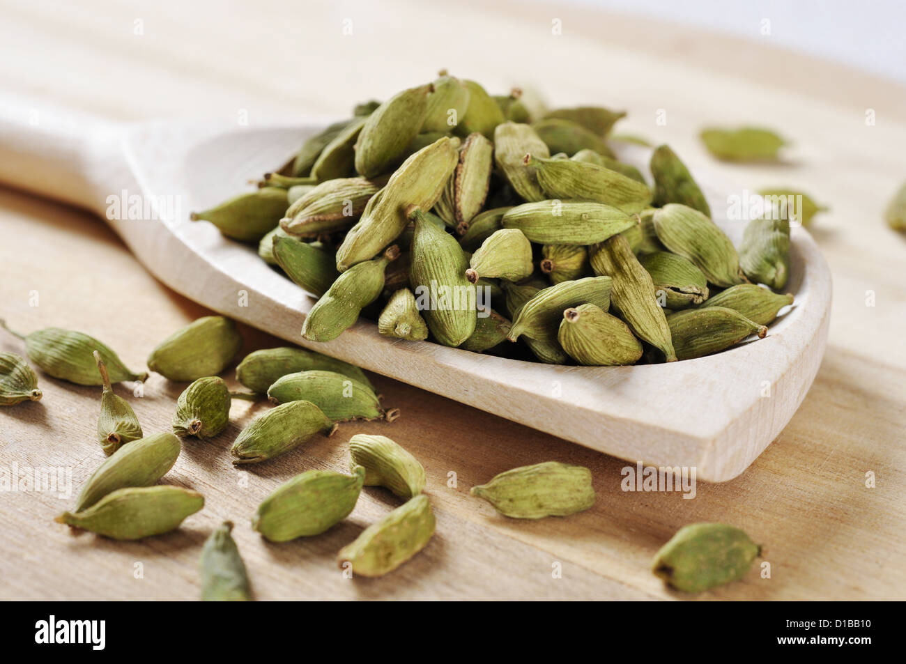 Green cardamom plant hi-res stock photography and images - Alamy