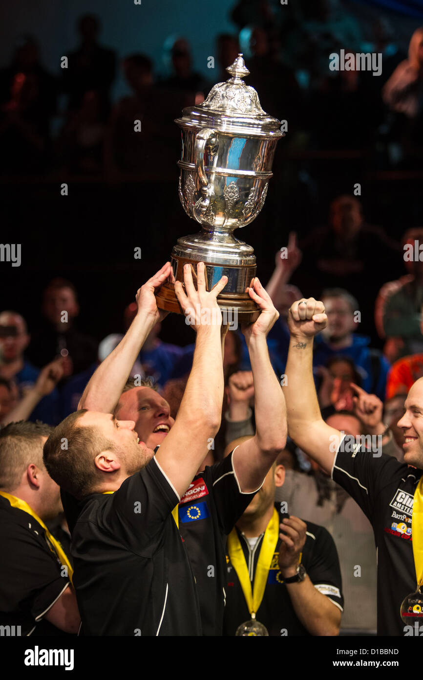 Team america hi-res stock photography and images - Alamy