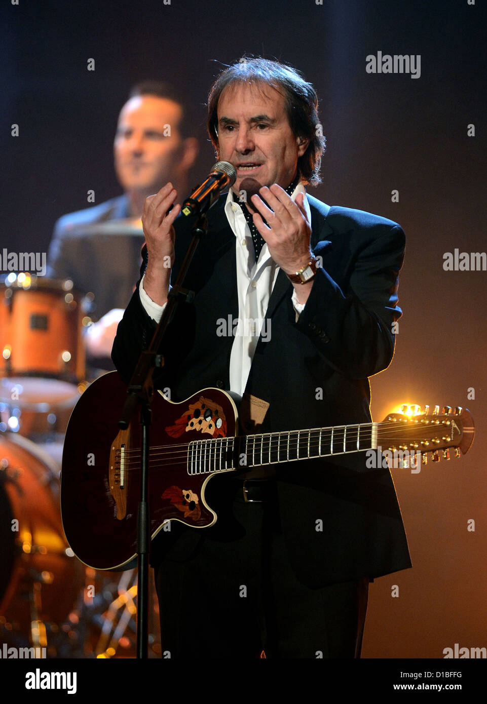 Irish singer Chris de Burgh performs during rehearsal for the 18th Jose ...