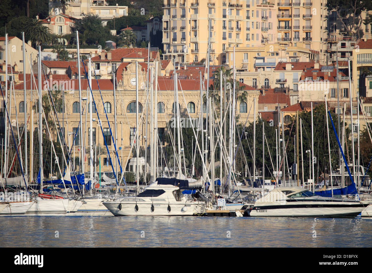 The harbor of Cannes in the French Riviera Stock Photo - Alamy