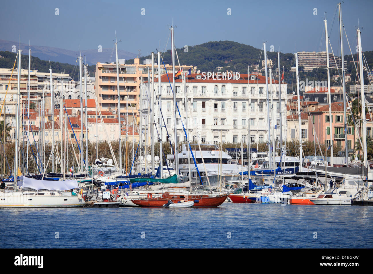 Cannes france harbor hi-res stock photography and images - Alamy