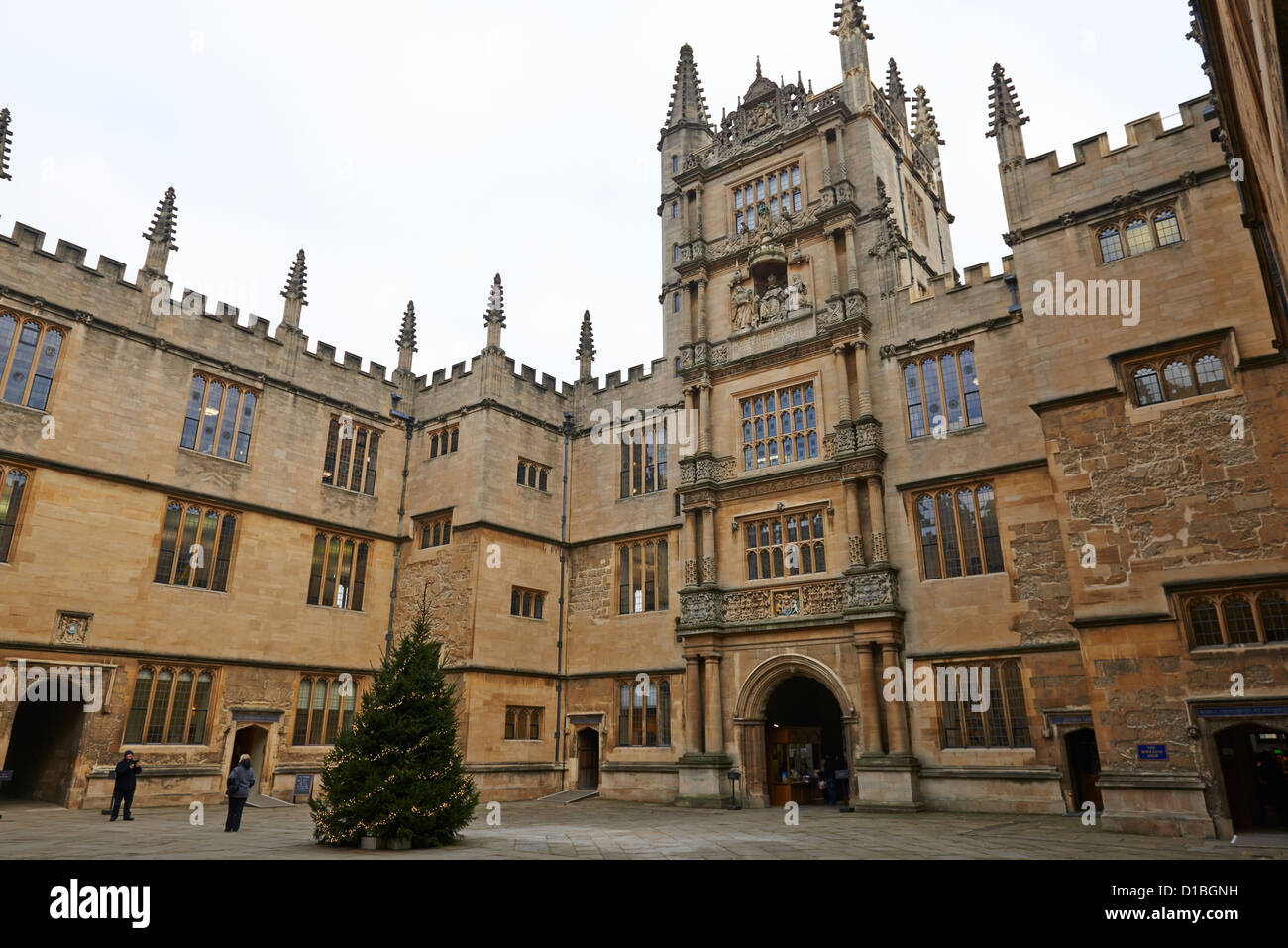 Bodleian library interior hi-res stock photography and images - Alamy