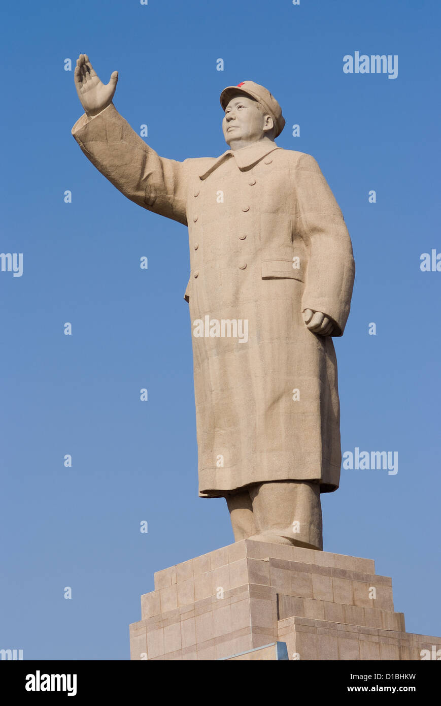 Statue of mao tse tung hi-res stock photography and images - Alamy
