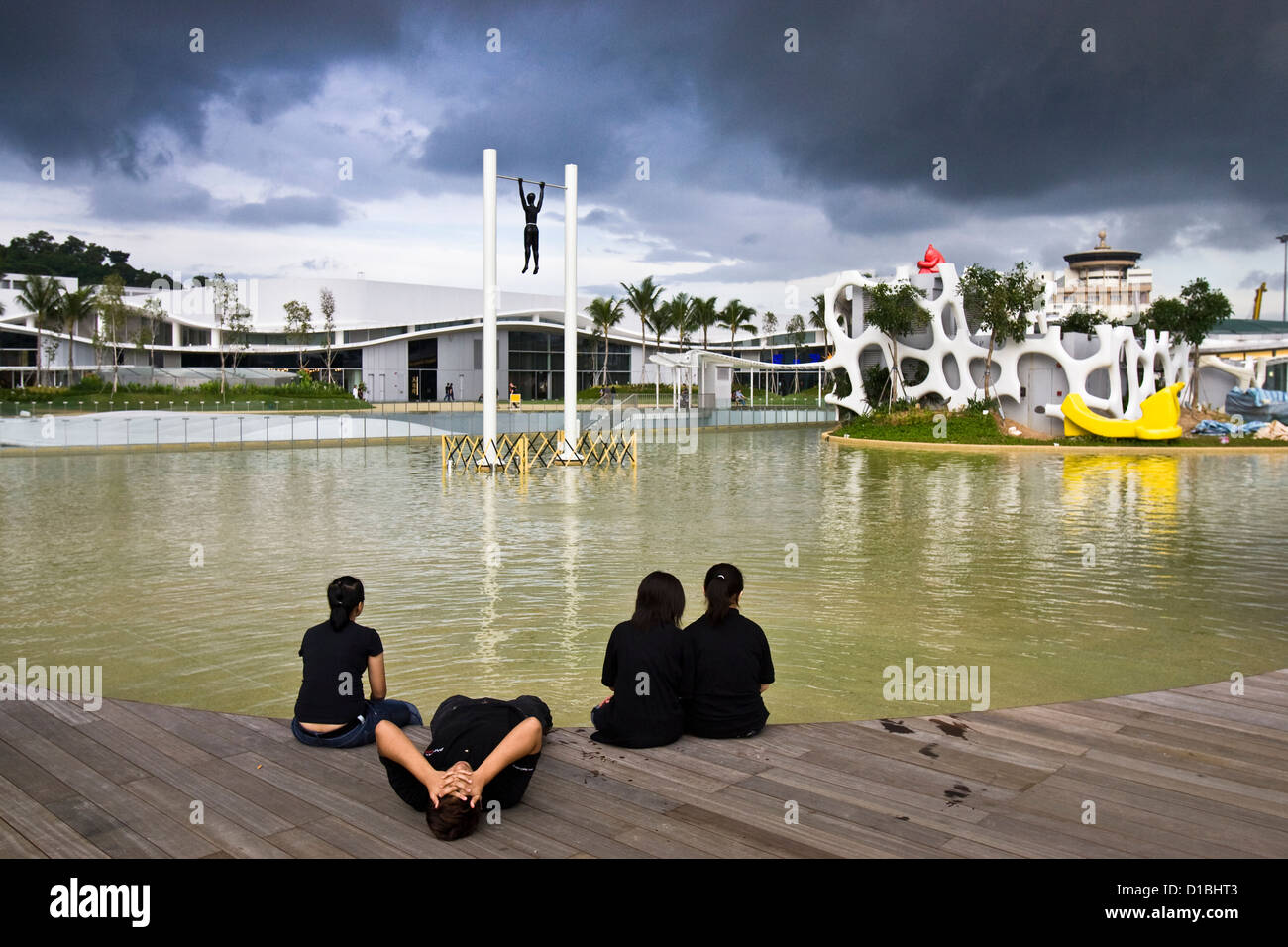 Vivo city vivo singapore roof hi-res stock photography and images - Alamy