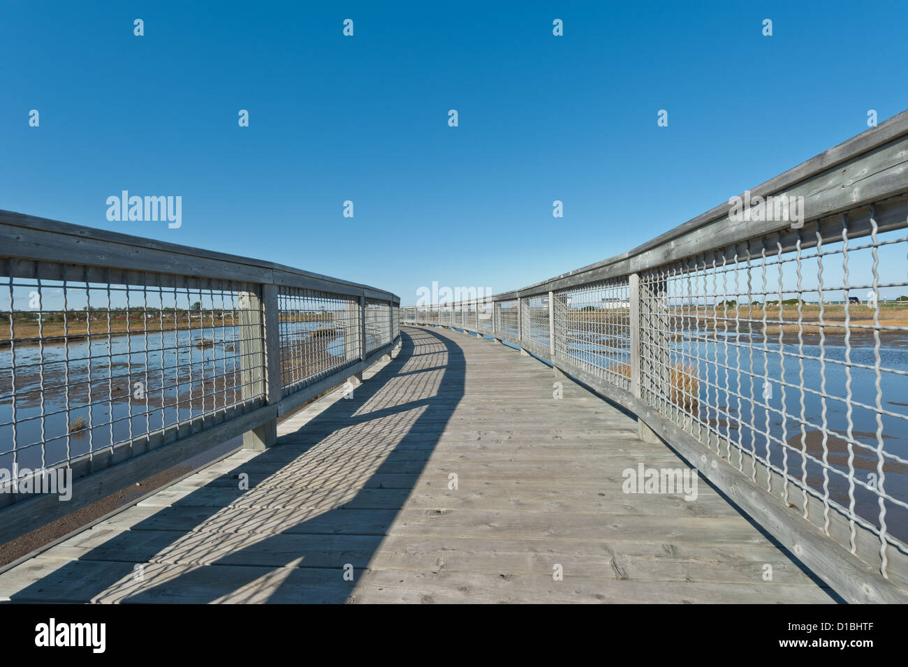 Elevated timber walkway hi-res stock photography and images - Alamy