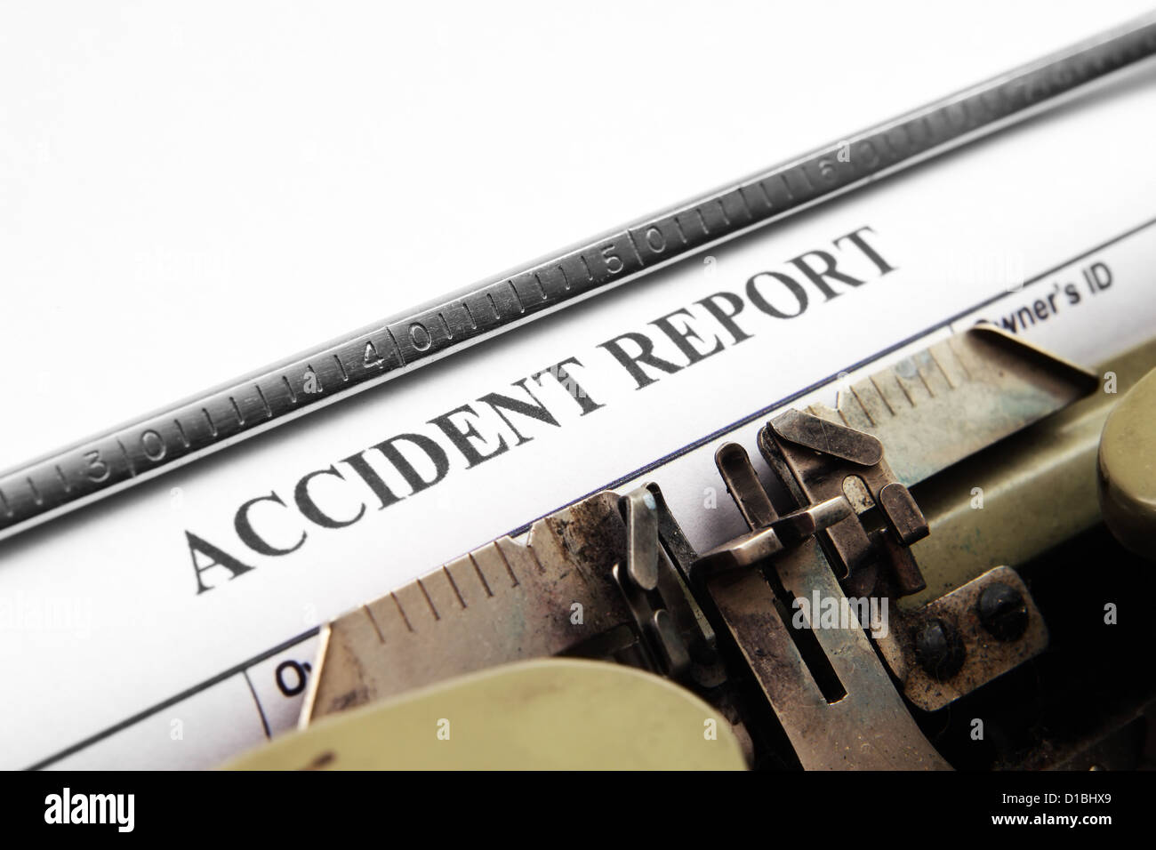 Accident report text on typing machine Stock Photo - Alamy
