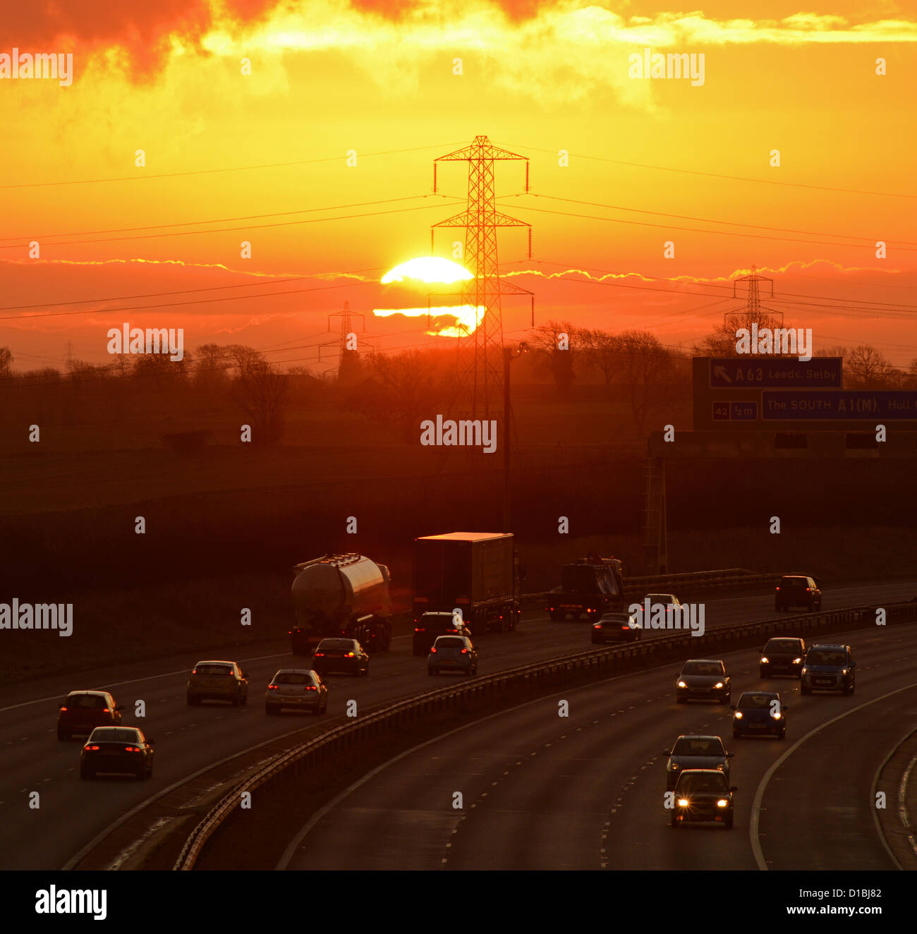 A1 m motorway hi-res stock photography and images - Alamy