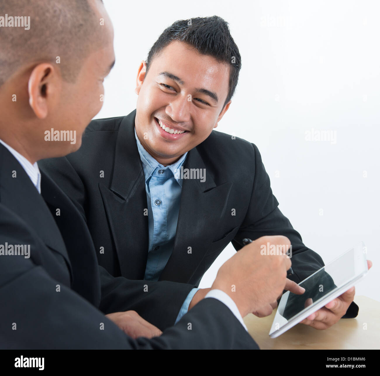 Southeast Asian ebusiness activity, business people on network online ...