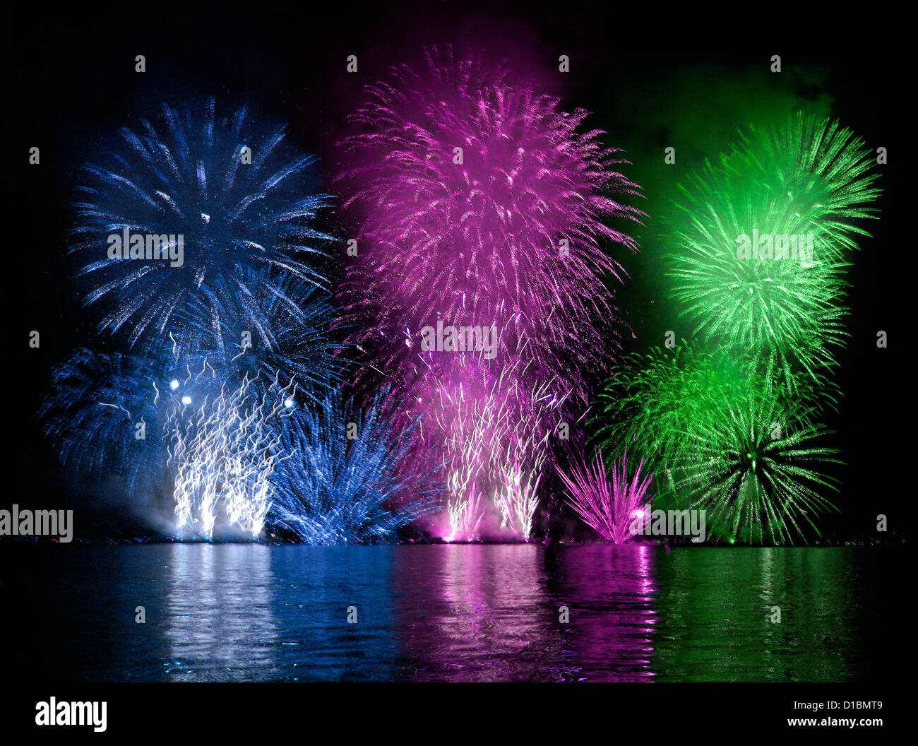 Fireworks mirroring hi-res stock photography and images - Alamy