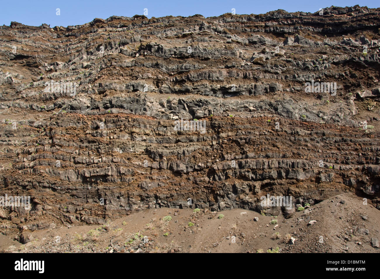Cross section of lava flow hi-res stock photography and images - Alamy