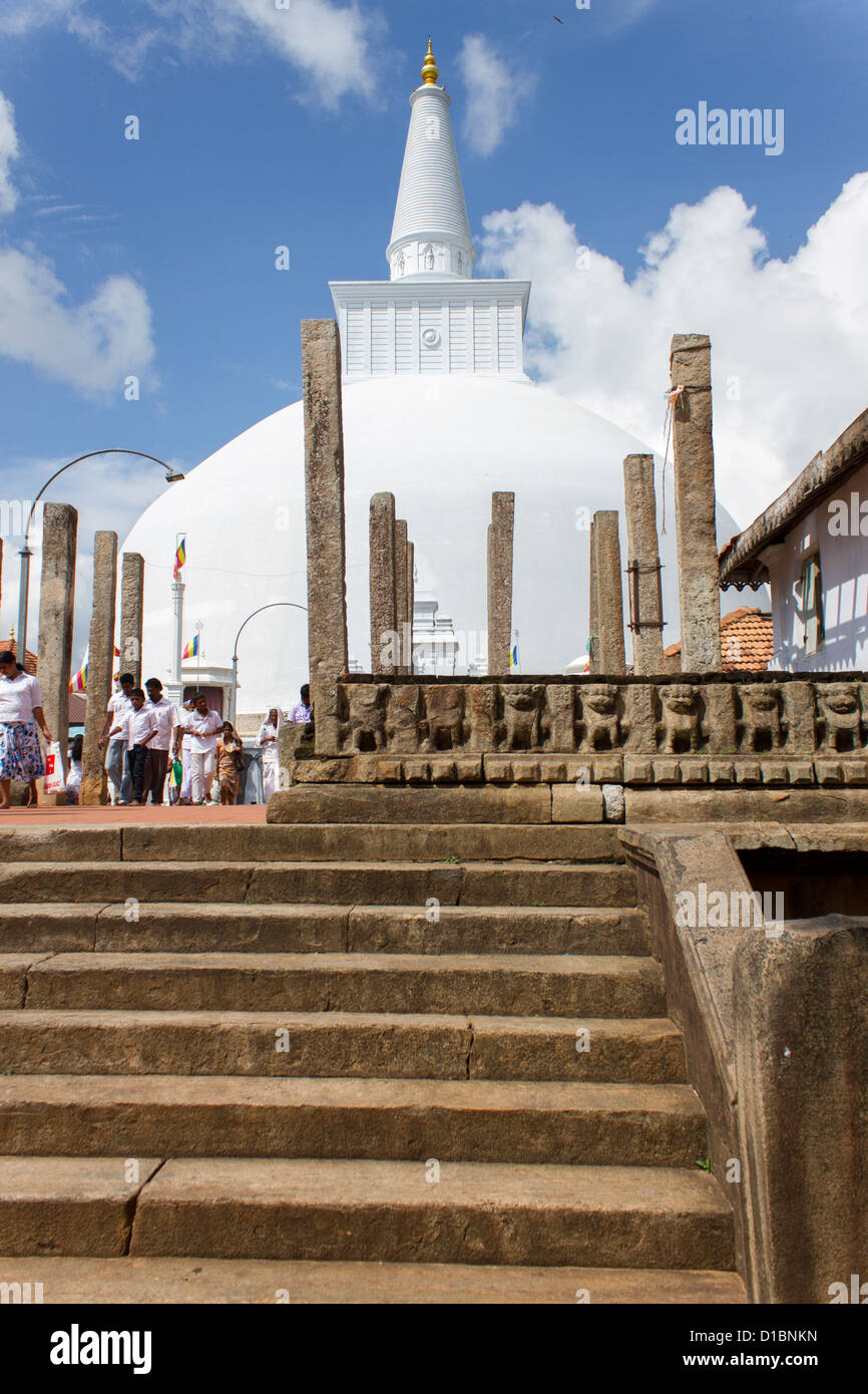 Ruvanvalisaya hi-res stock photography and images - Alamy