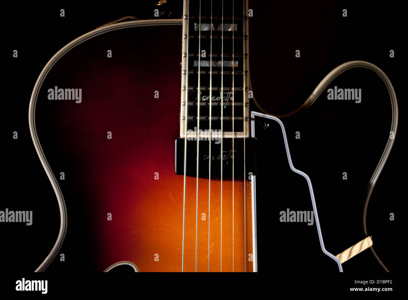 Archtop hi-res stock photography and images - Alamy