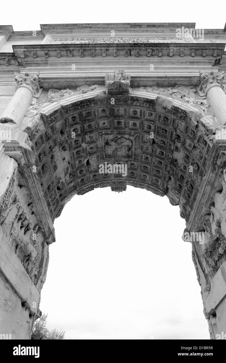 Roman arches of triumph hi-res stock photography and images - Alamy