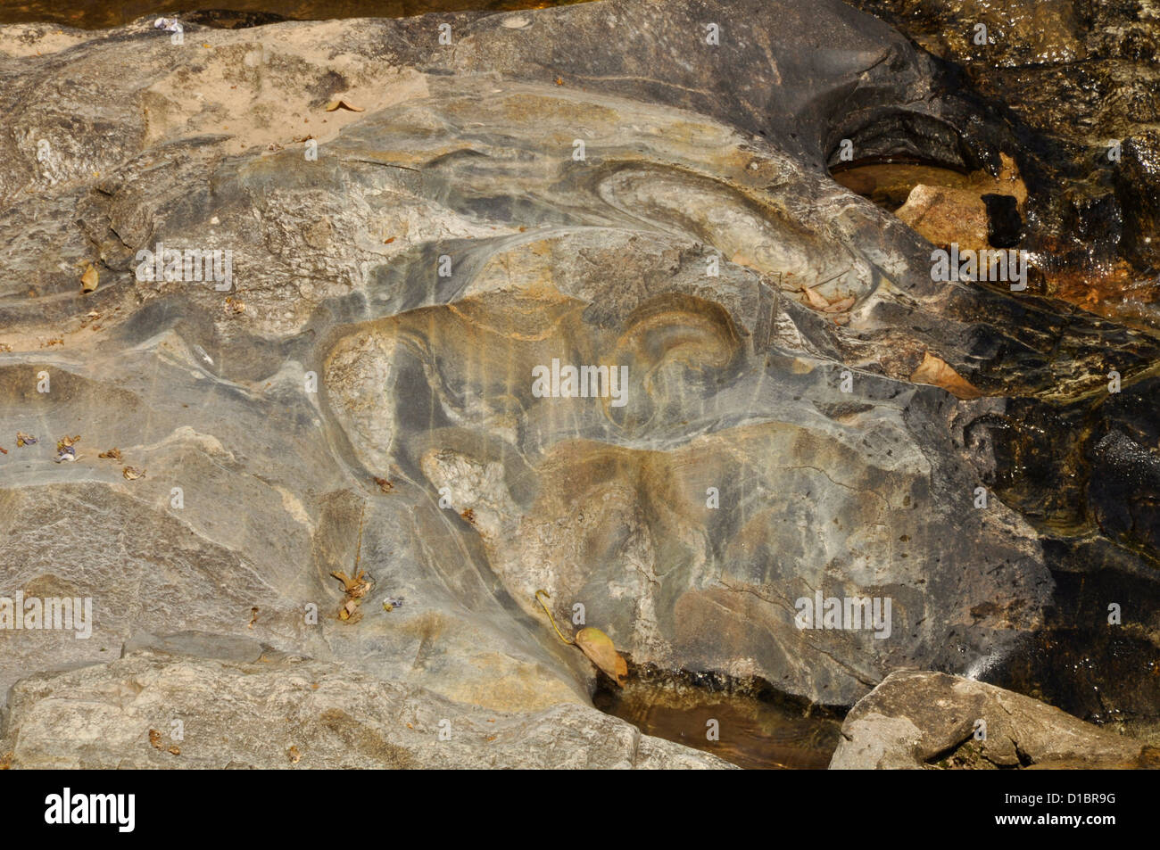 Patterns on rocks hi-res stock photography and images - Alamy