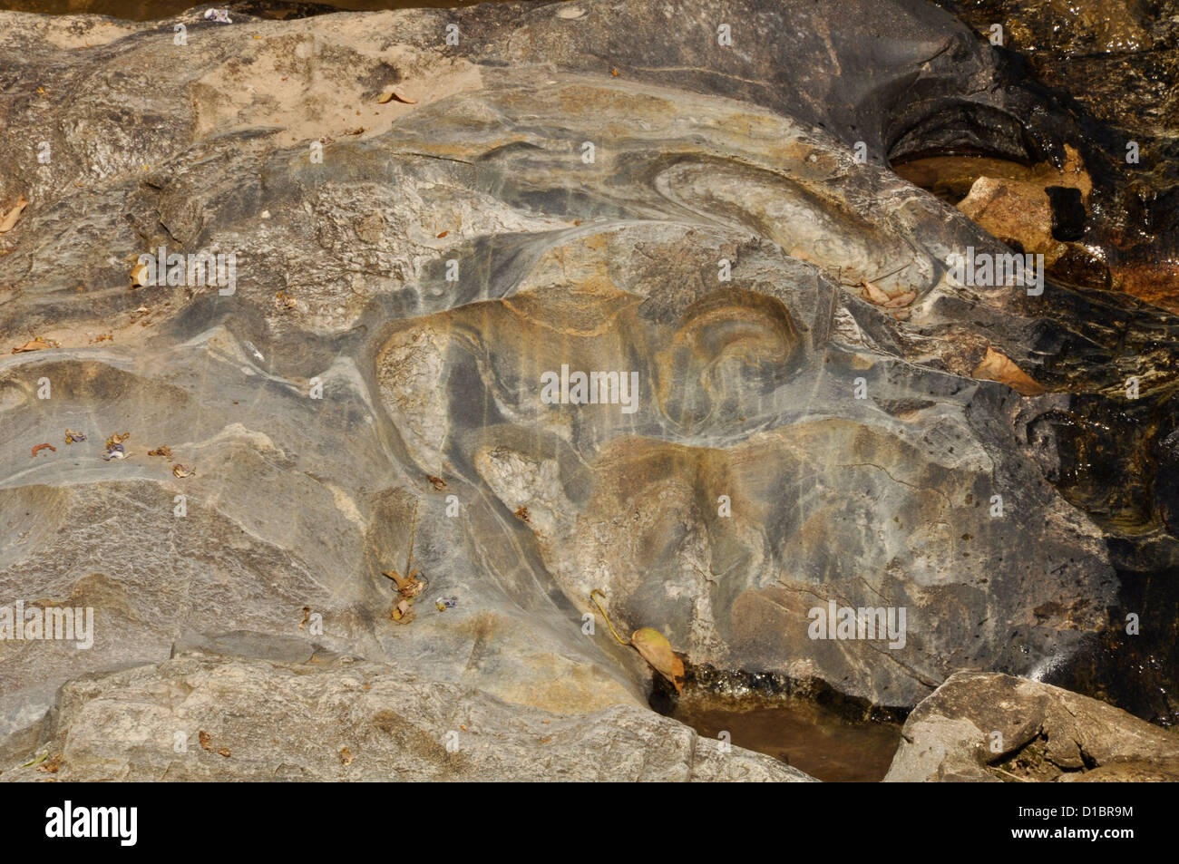 Patterns on the rocks hi-res stock photography and images - Alamy
