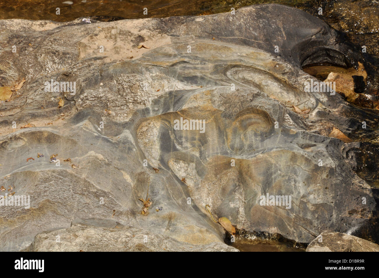Patterns on rocks Stock Photo - Alamy