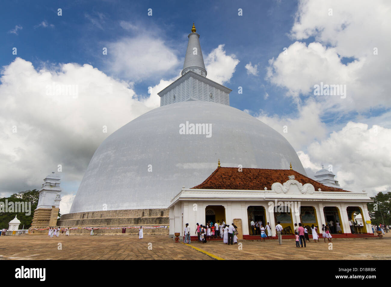 Ruvanvalisaya hi-res stock photography and images - Alamy