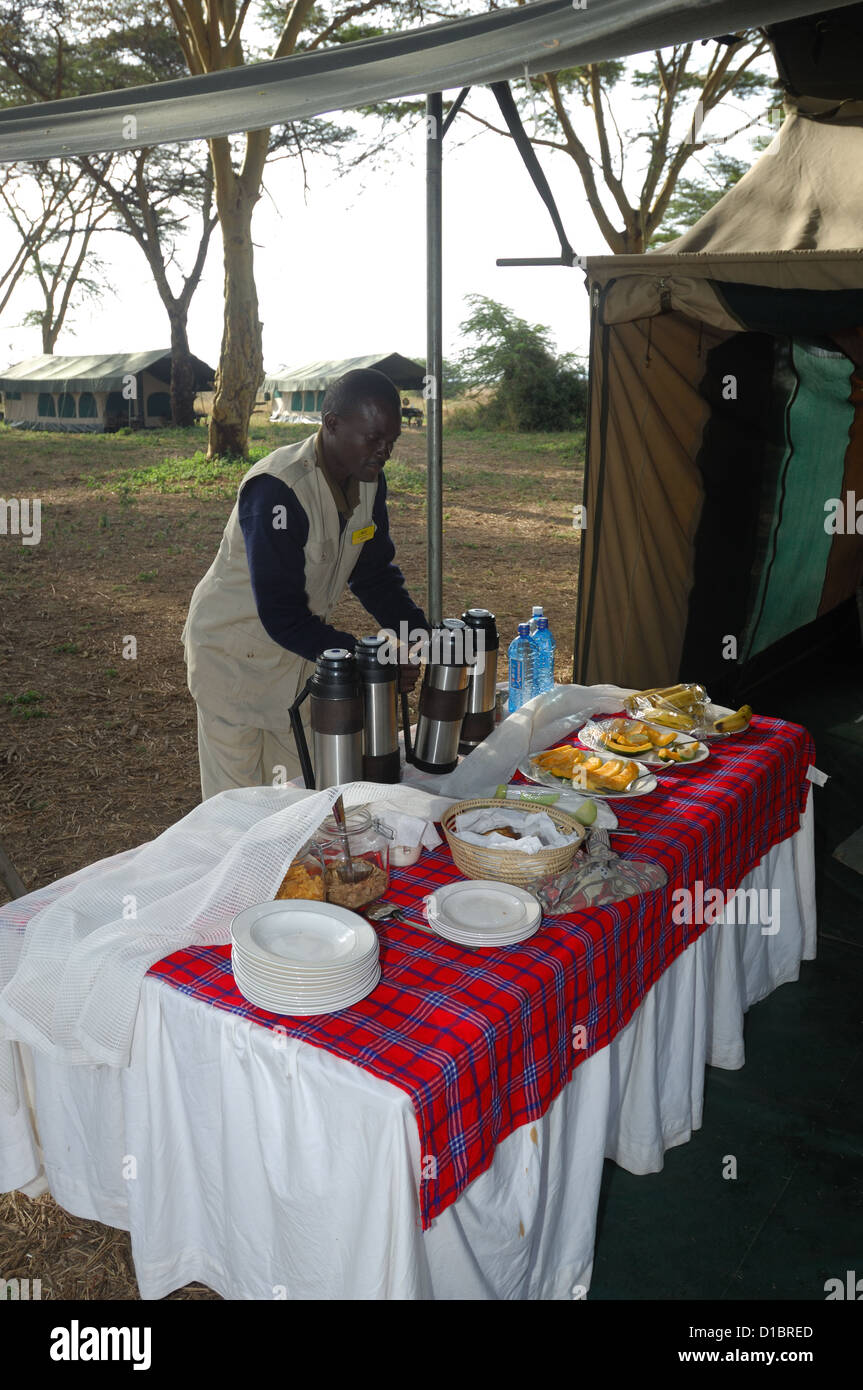 Setting breakfast hi-res stock photography and images - Alamy