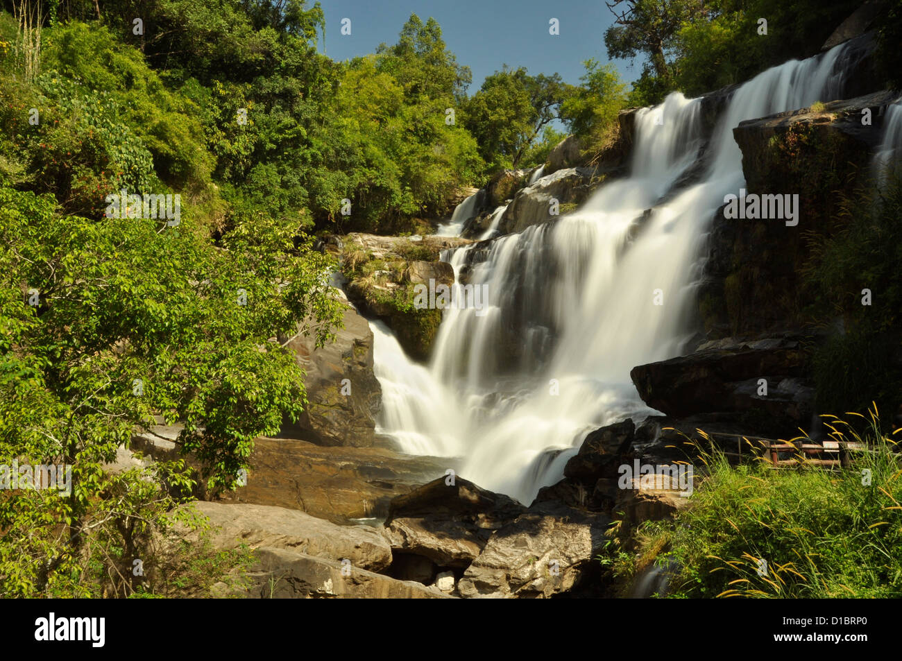 Mae Ya waterfall Stock Photo - Alamy