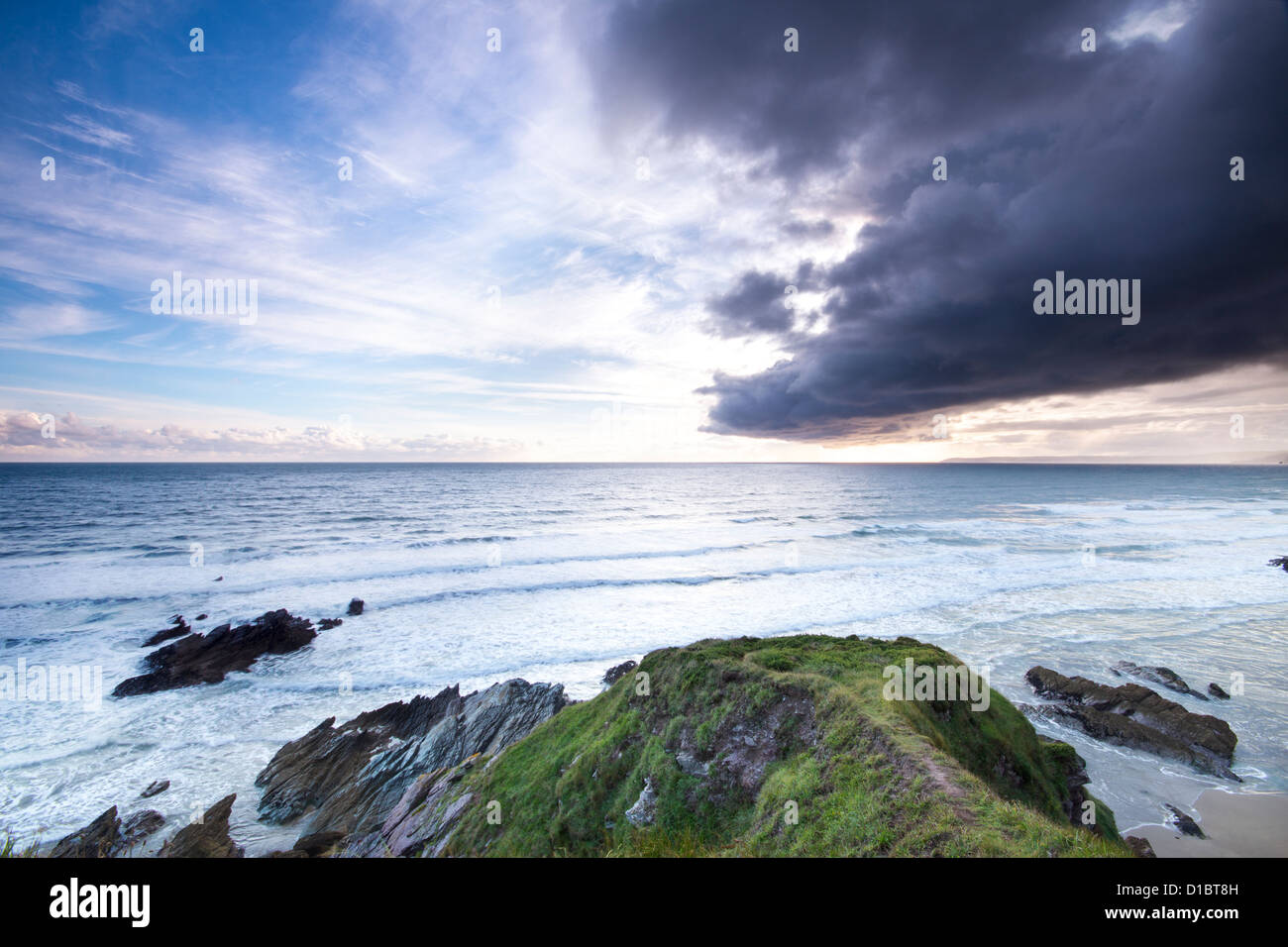 Beautiful golden sunset sharrow beach hi-res stock photography and ...