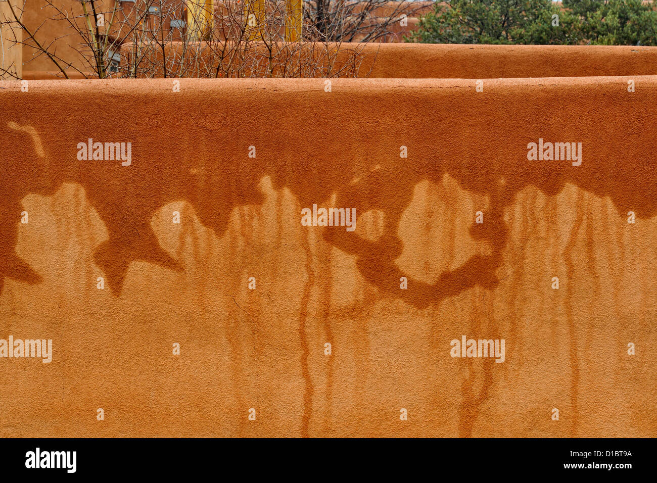 Adobe walls with drip patterns in residential Santa Fe, Santa Fe, New ...