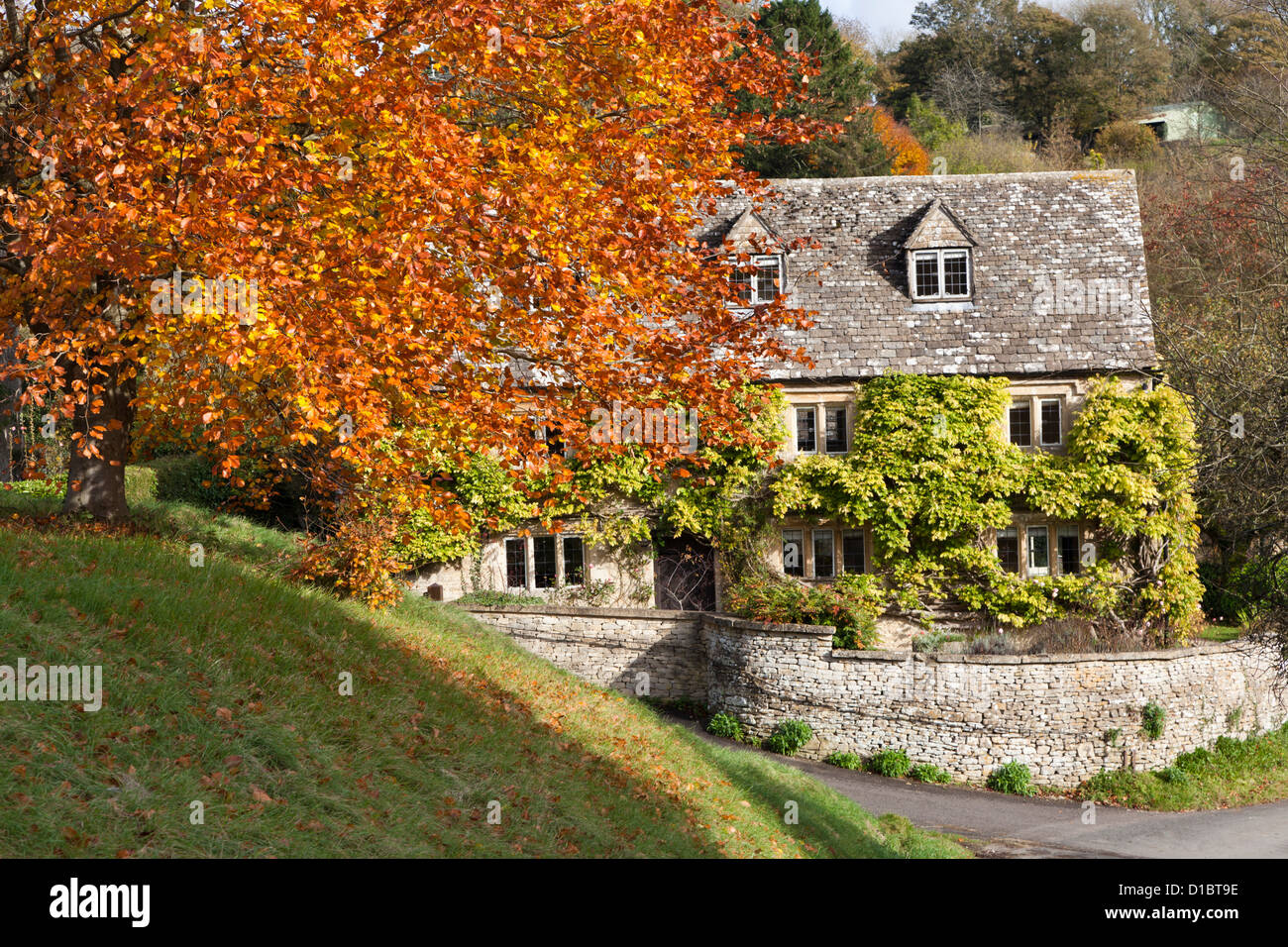 Autumn in the Cotswold village of Duntisbourne Abbots, Gloucestershire ...