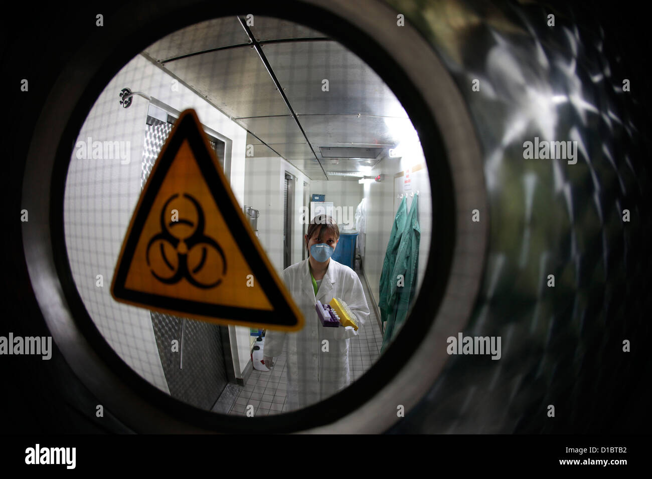 State laboratory in berlin brandenburg hi-res stock photography and ...