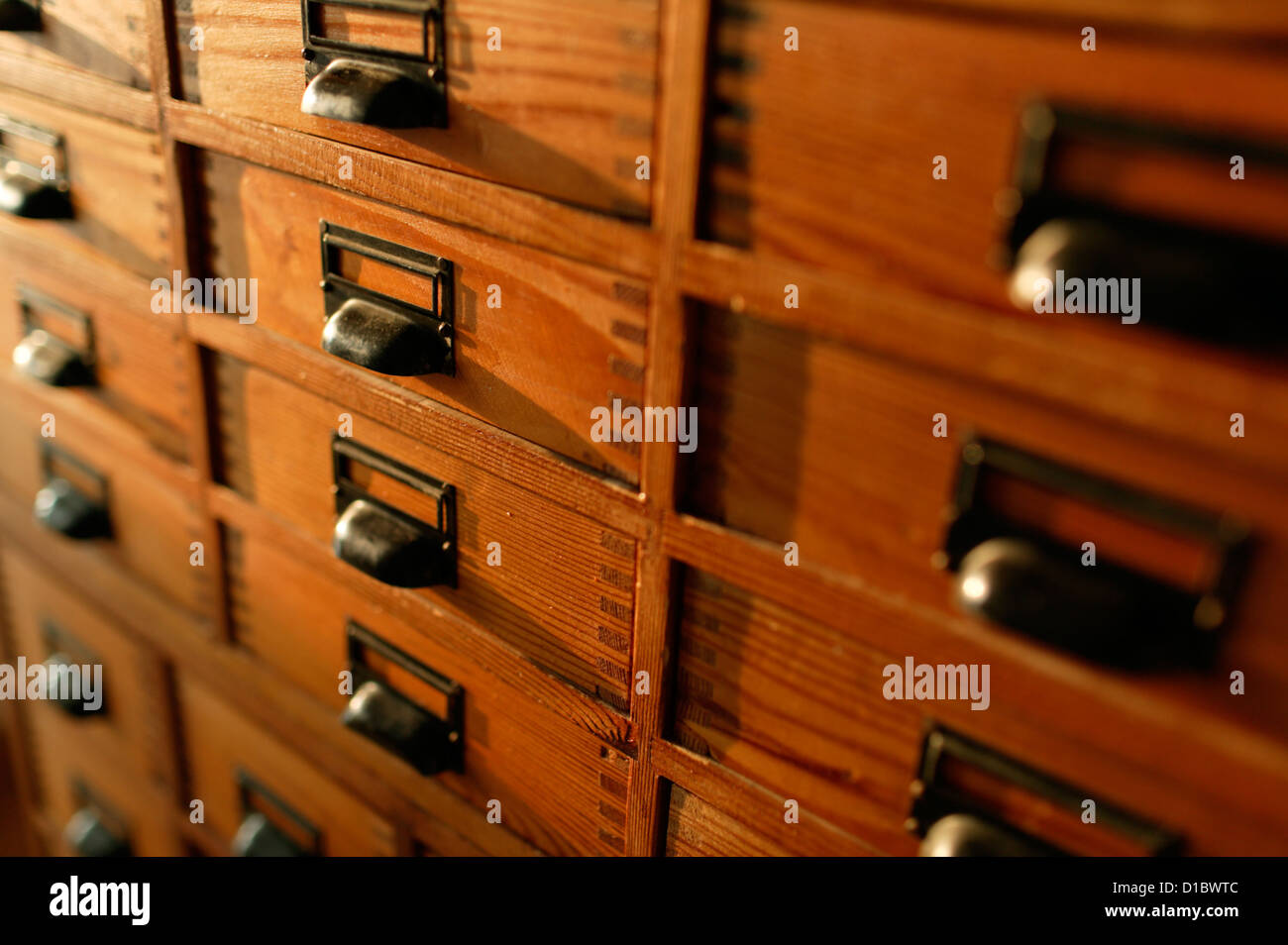 Still life with a chest of drawers hi-res stock photography and images ...
