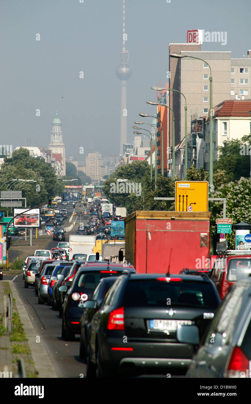 Much traveled overloading hi-res stock photography and images - Alamy