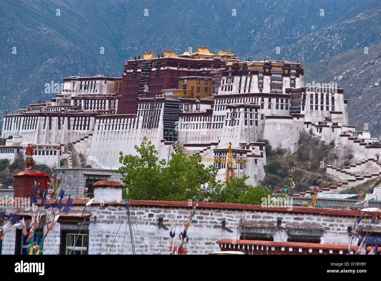 Potala palace above old town Lhasa, Tibet Stock Photo - Alamy