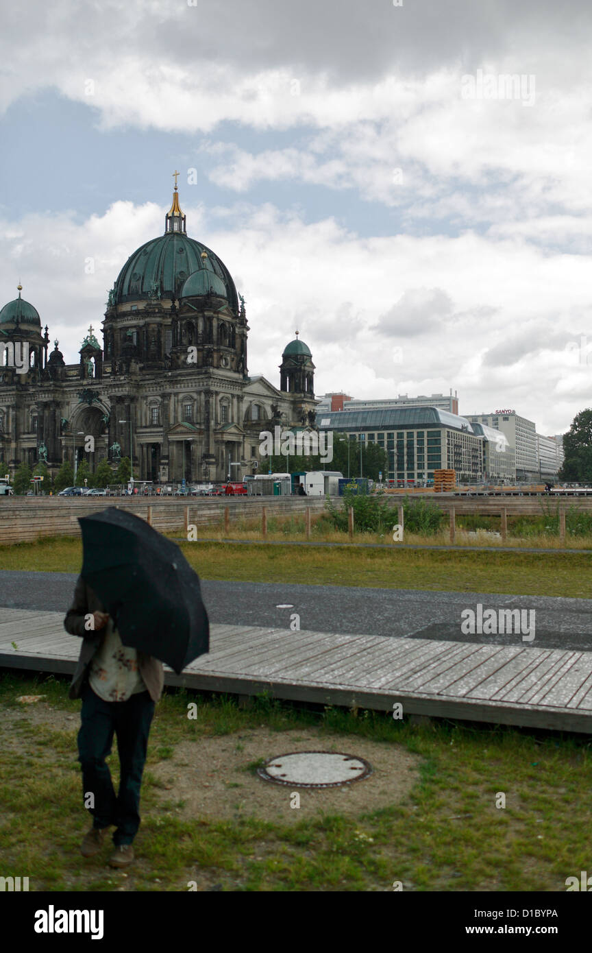 Berlin, Germany, heavy rain on the Schlossplatz, in the background of ...