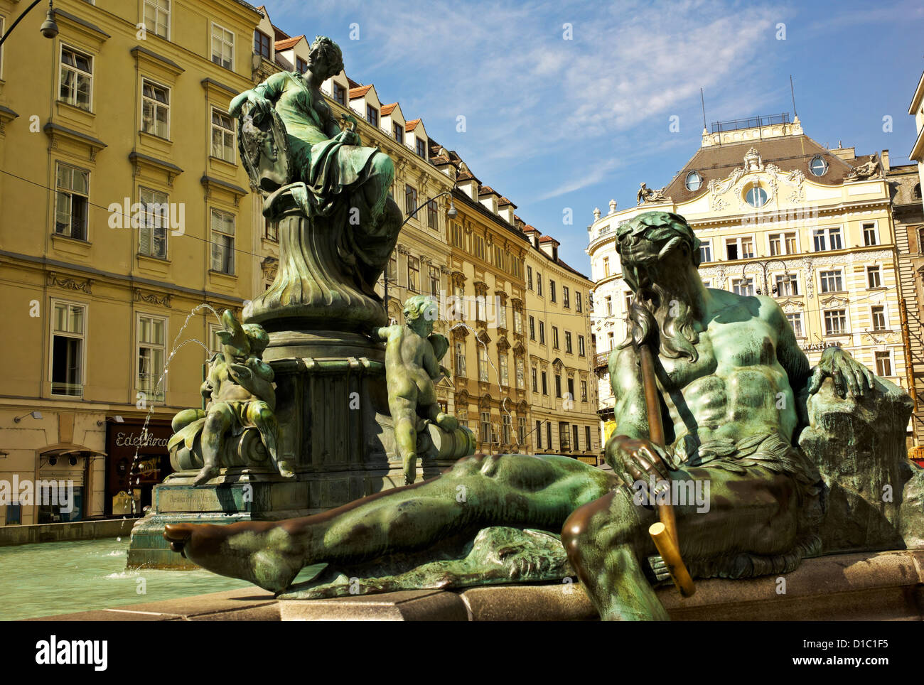 Sources of water hi-res stock photography and images - Alamy