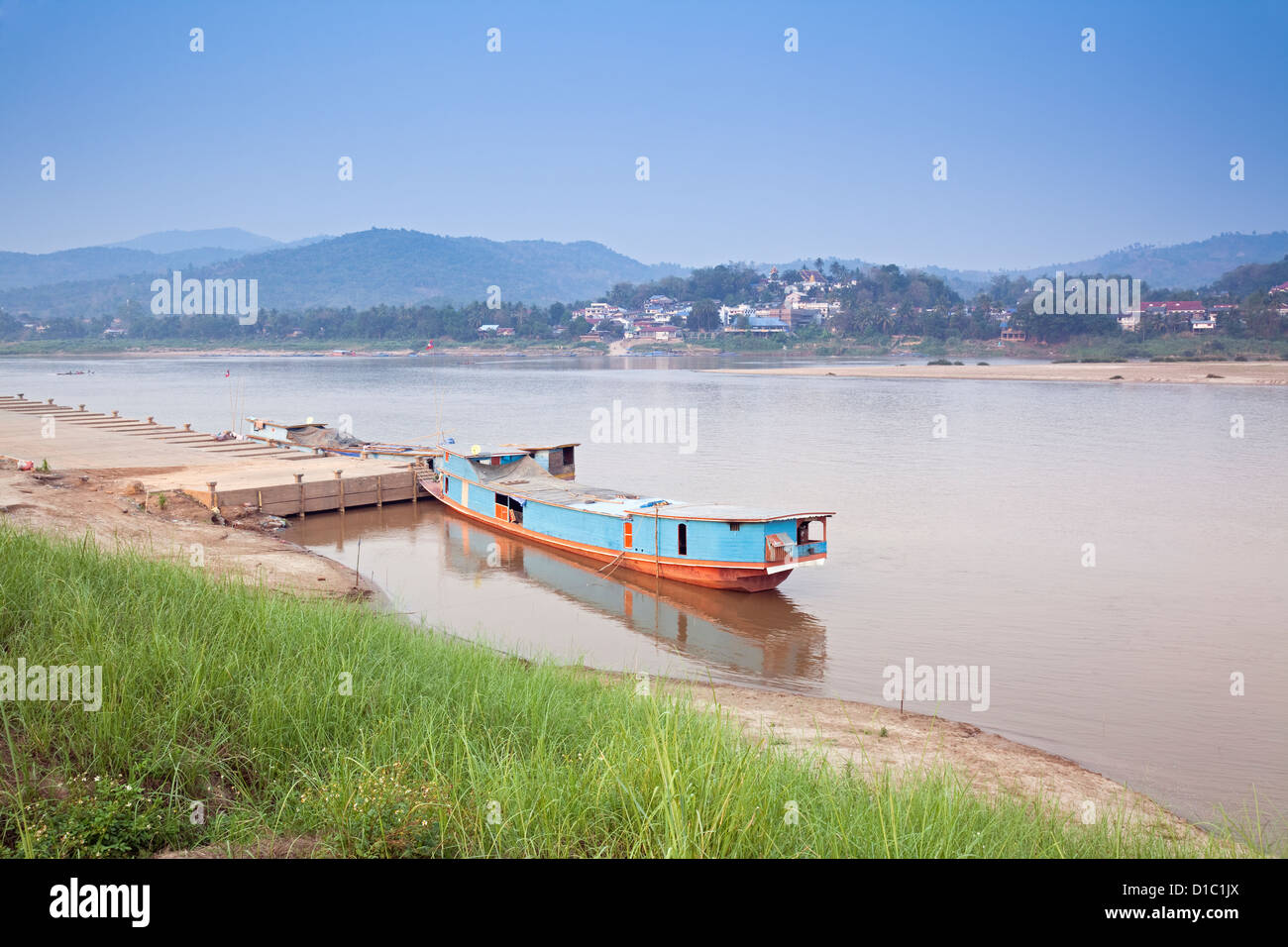 Banks of Mekong River looking towards Laos, Chiang Khong, Chiang Rai ...