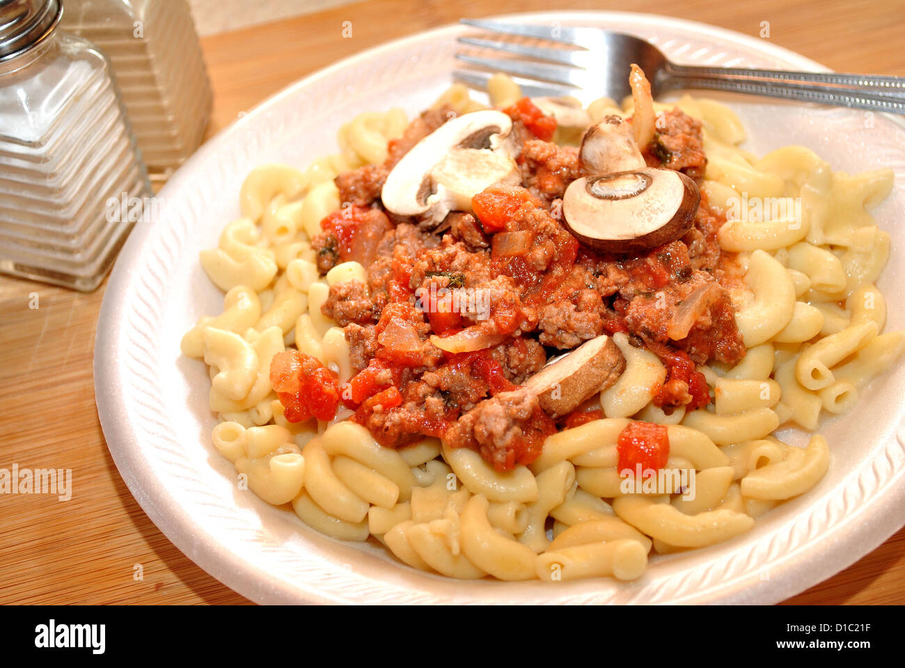 Elbow pasta hi-res stock photography and images - Alamy