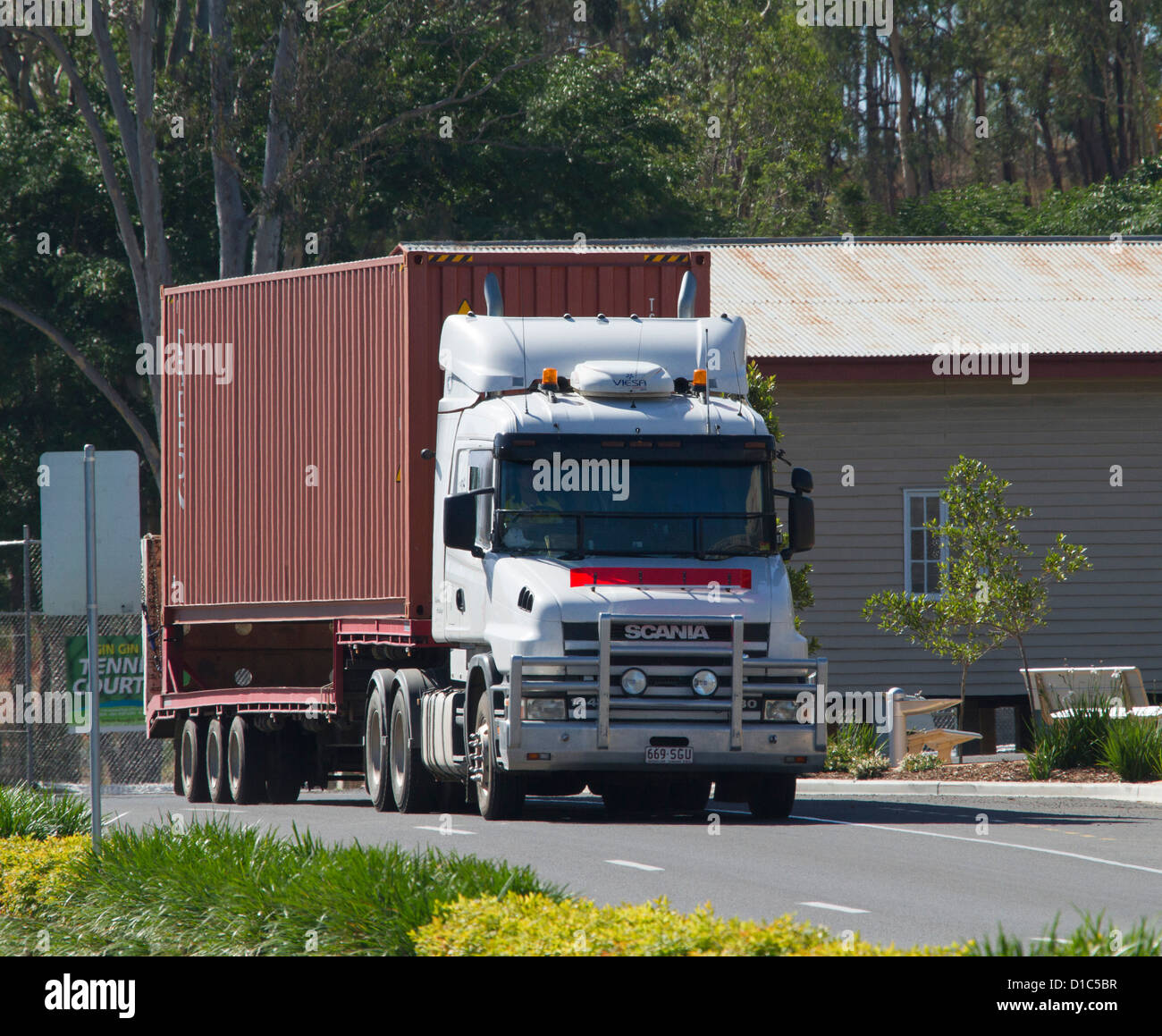 Container tractor trailer truck hi-res stock photography and images - Alamy