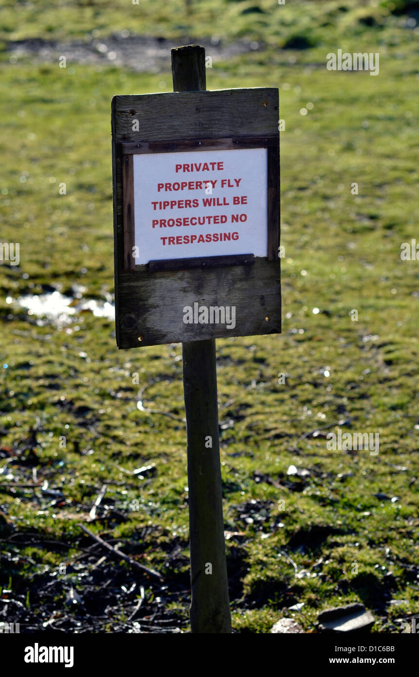 Fly tipping poster hi-res stock photography and images - Alamy