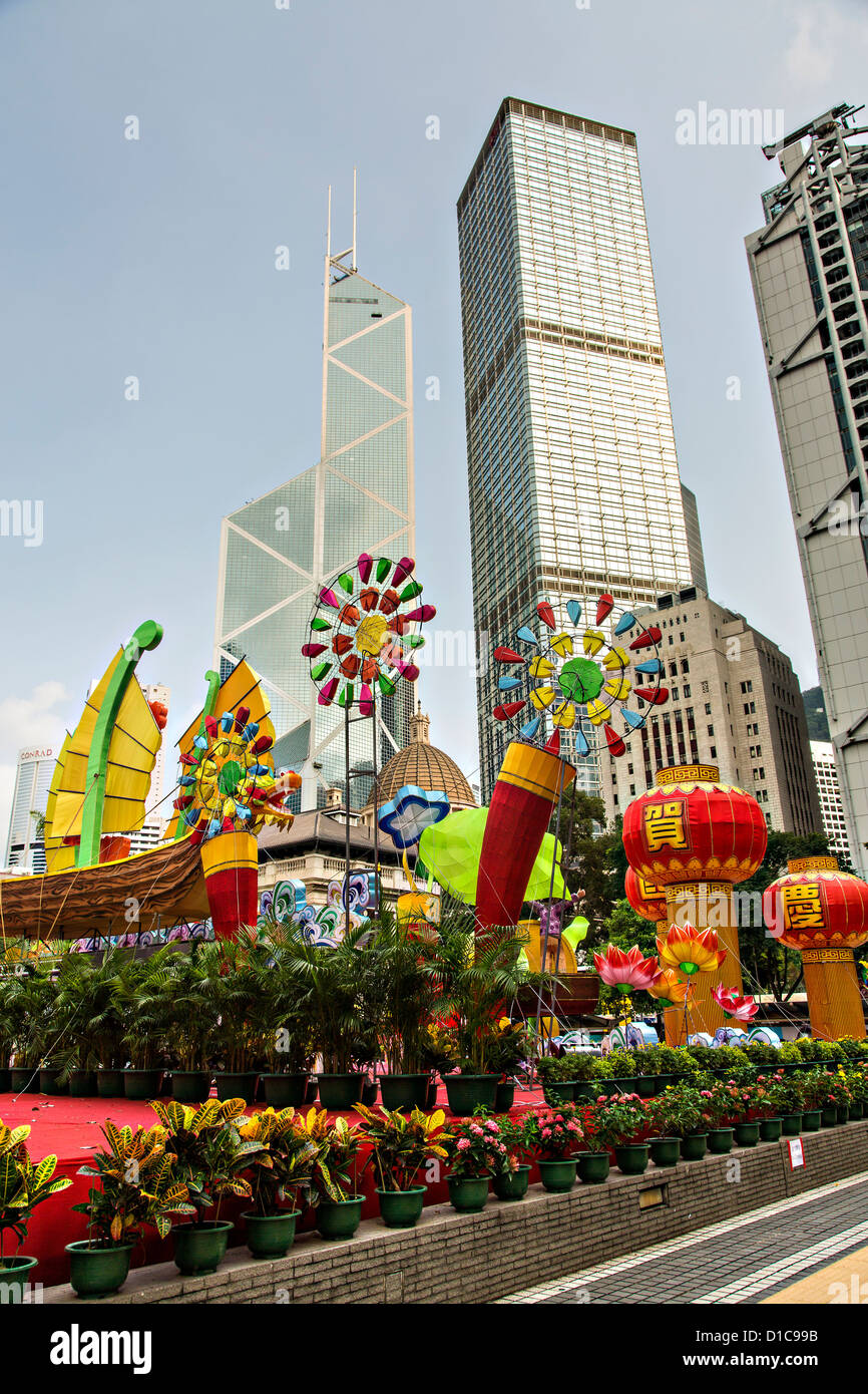 Statue square hi-res stock photography and images - Alamy