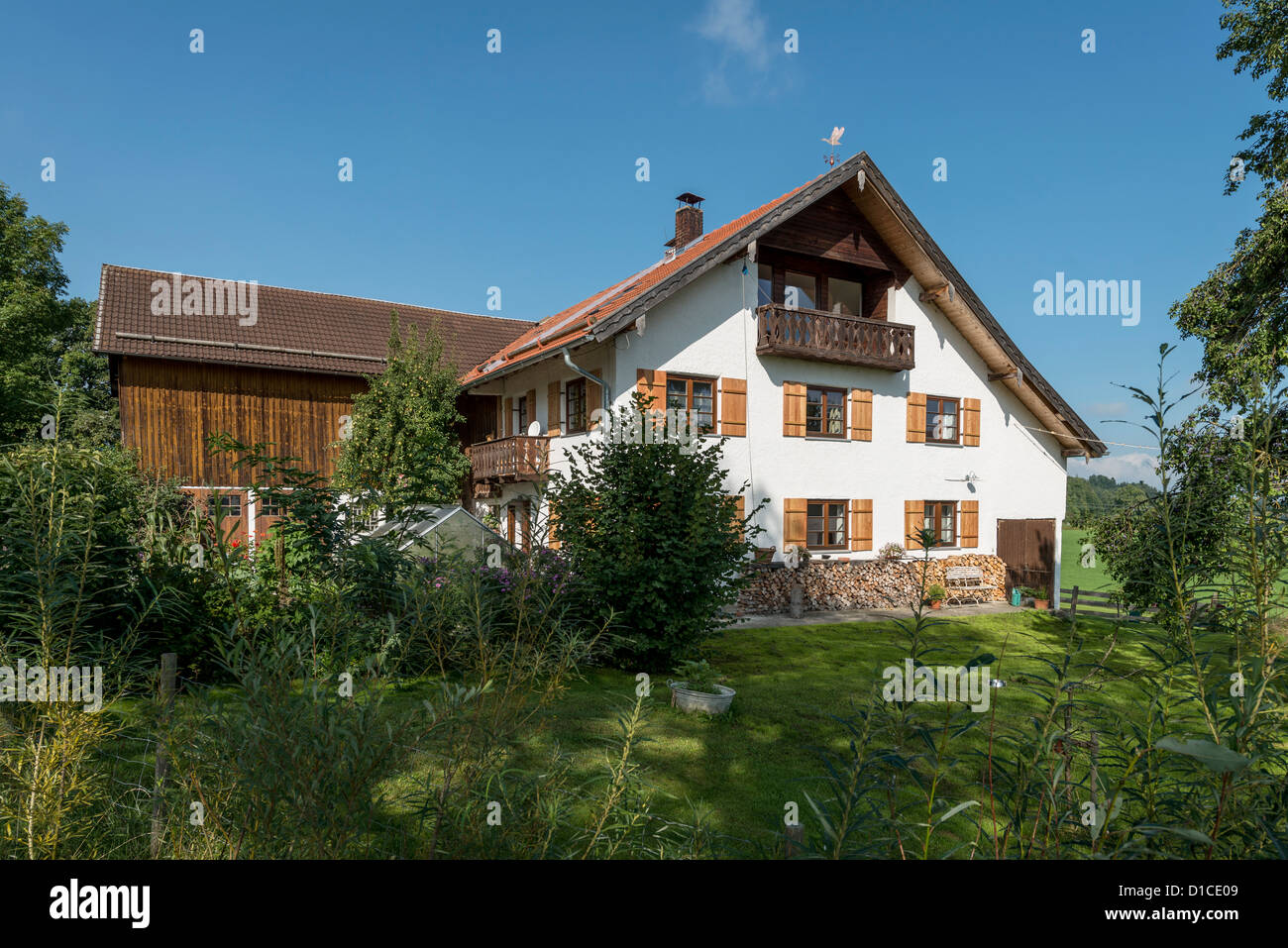 German architecture home farmhouse hi-res stock photography and images ...