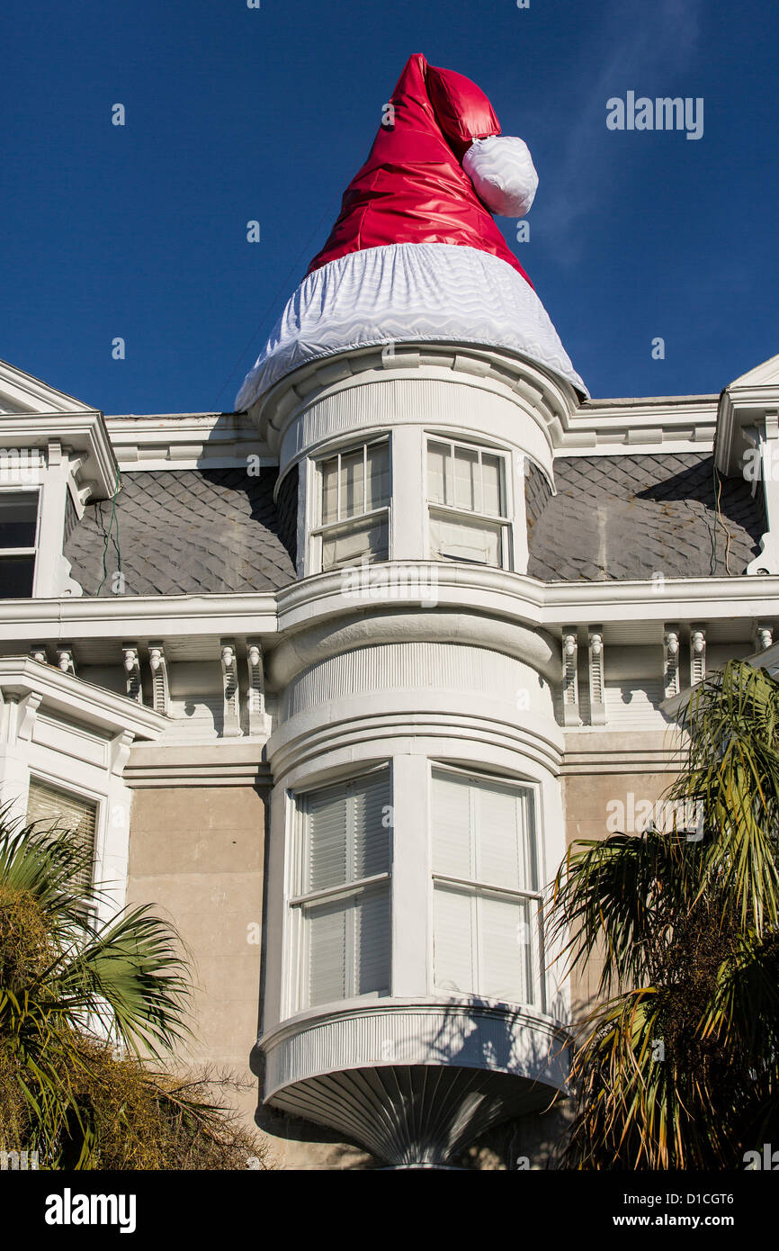 Giant santa hat hi-res stock photography and images - Alamy