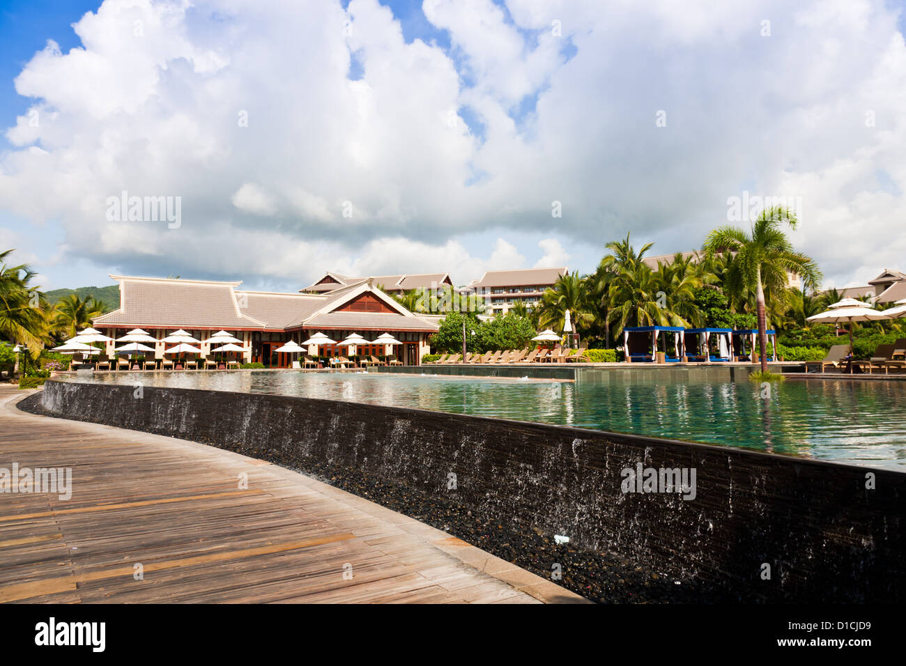 Tourist destination tourist resort hi-res stock photography and images ...