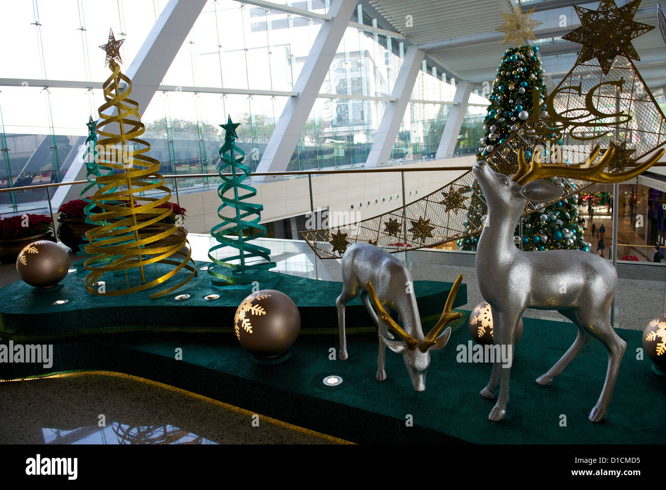 Hong kong icc mall hi-res stock photography and images - Alamy